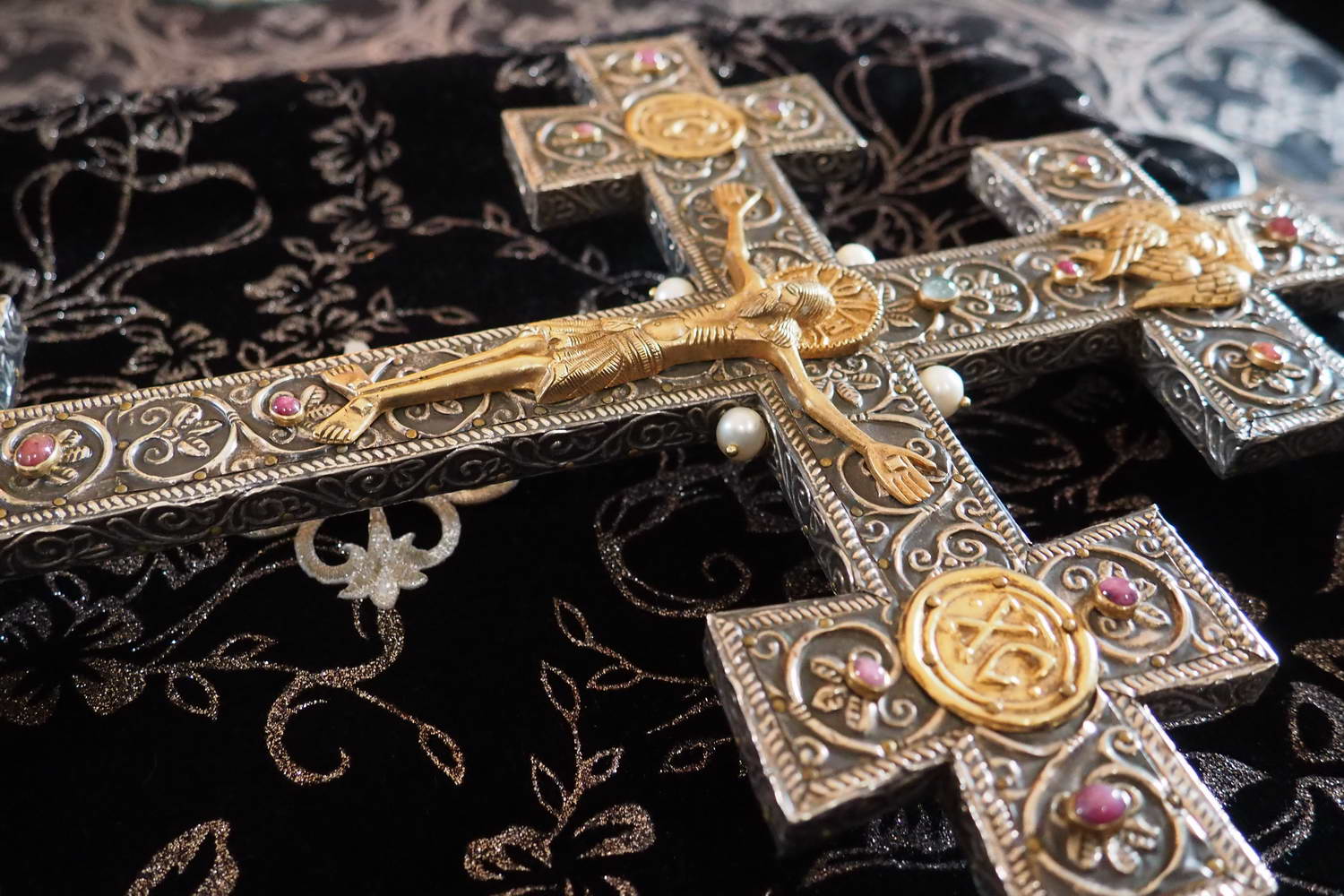 Расписание богослужений епископа Евгения в первую неделю Великого Поста — Нижнетагильская